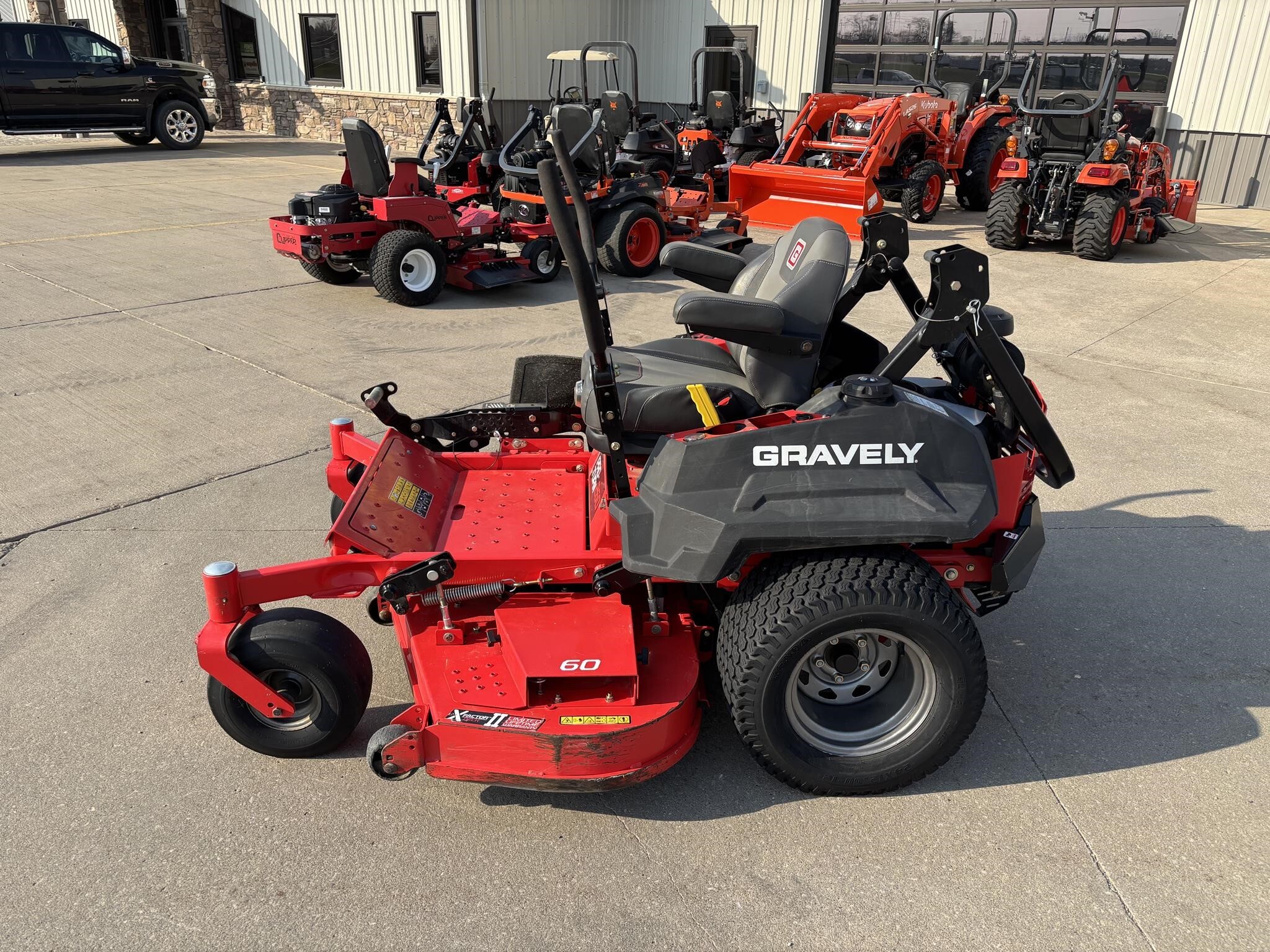 2017 Gravely ProTurn 260 Lawn Mower - $7,950 | Machinery Pete