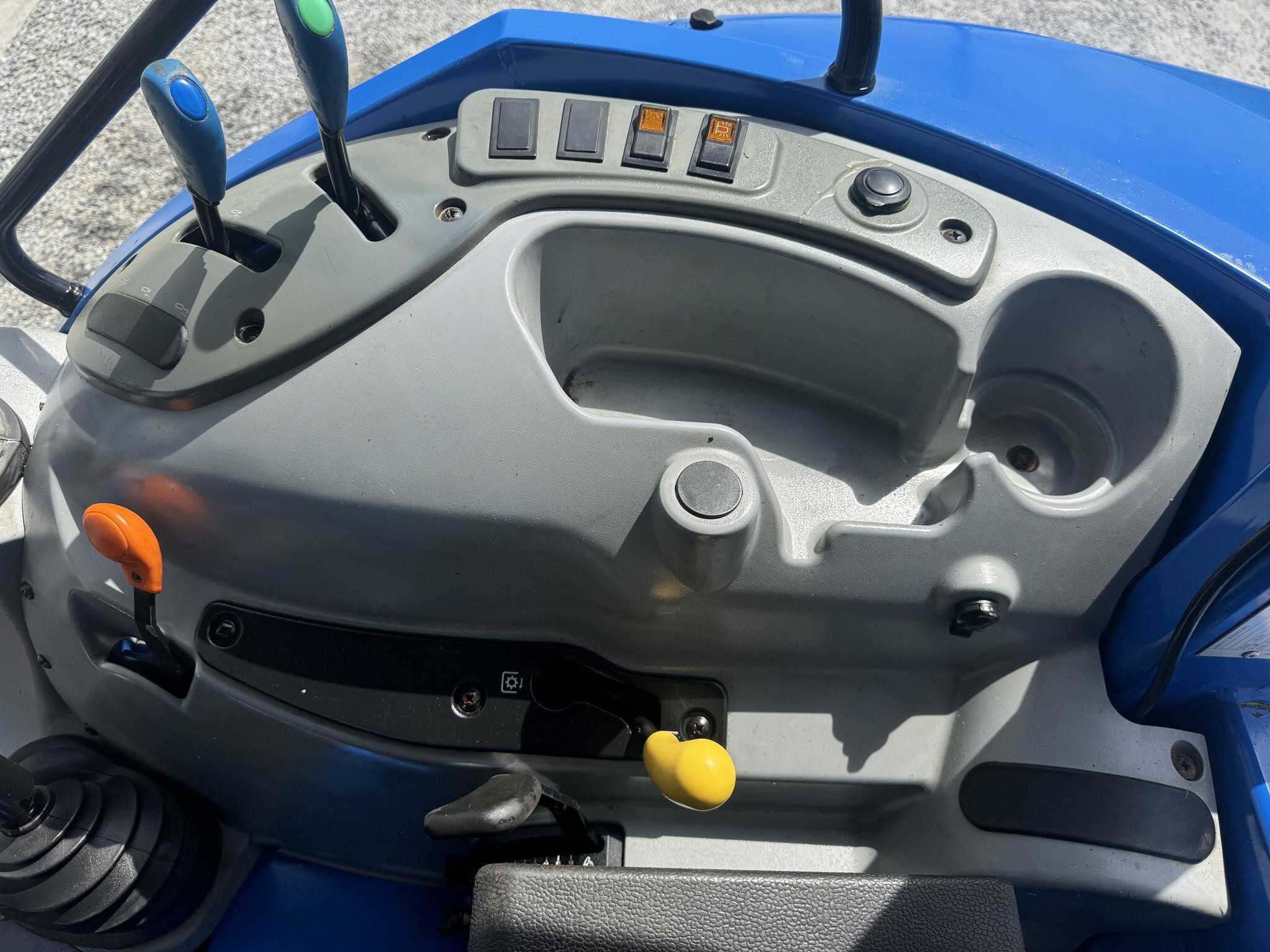 2015 New Holland T4.75 Tractor - $Call | Machinery Pete