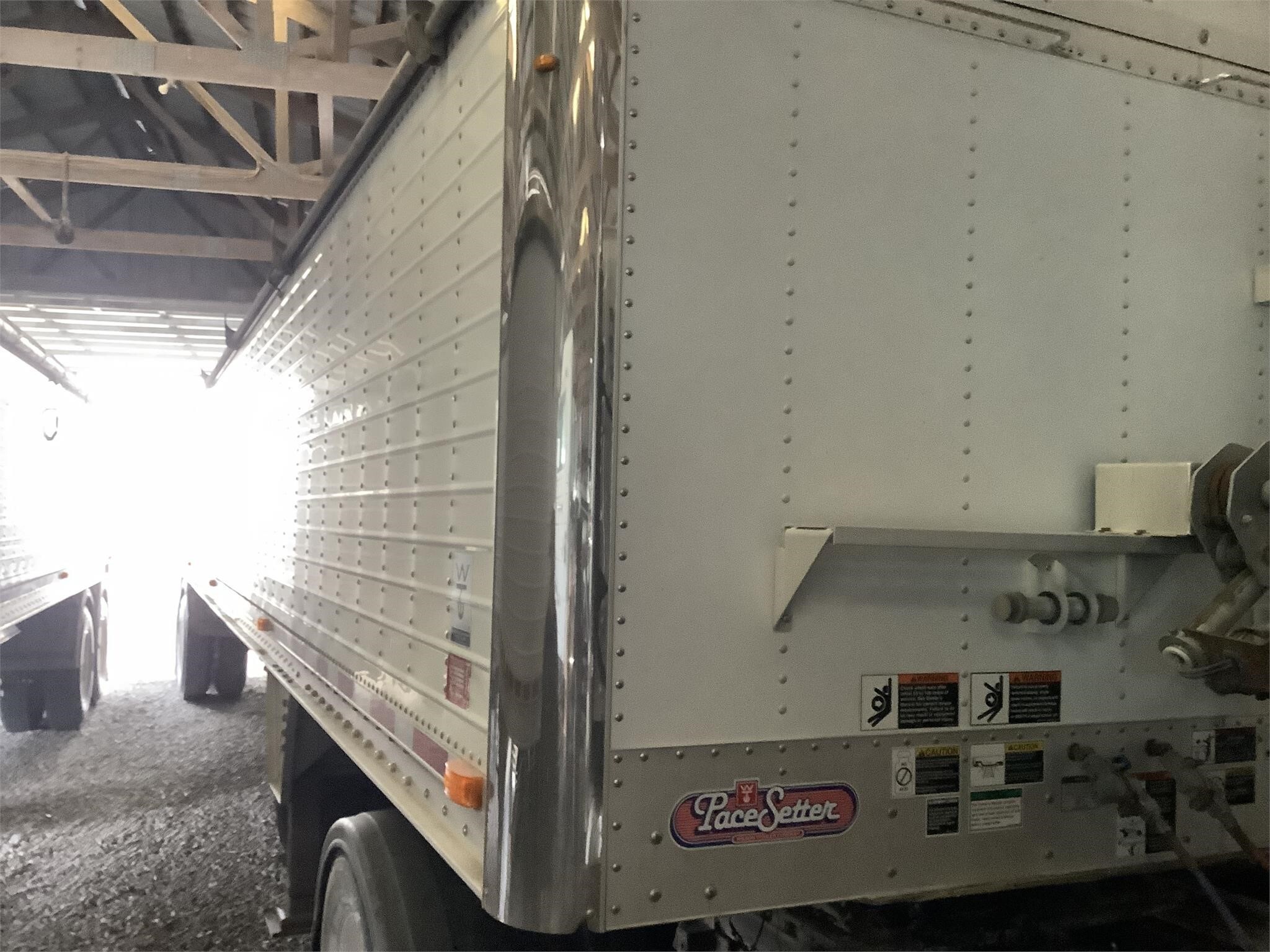 2012 Wilson 41' X 66" Grain Trailer - $39,500 | Machinery Pete