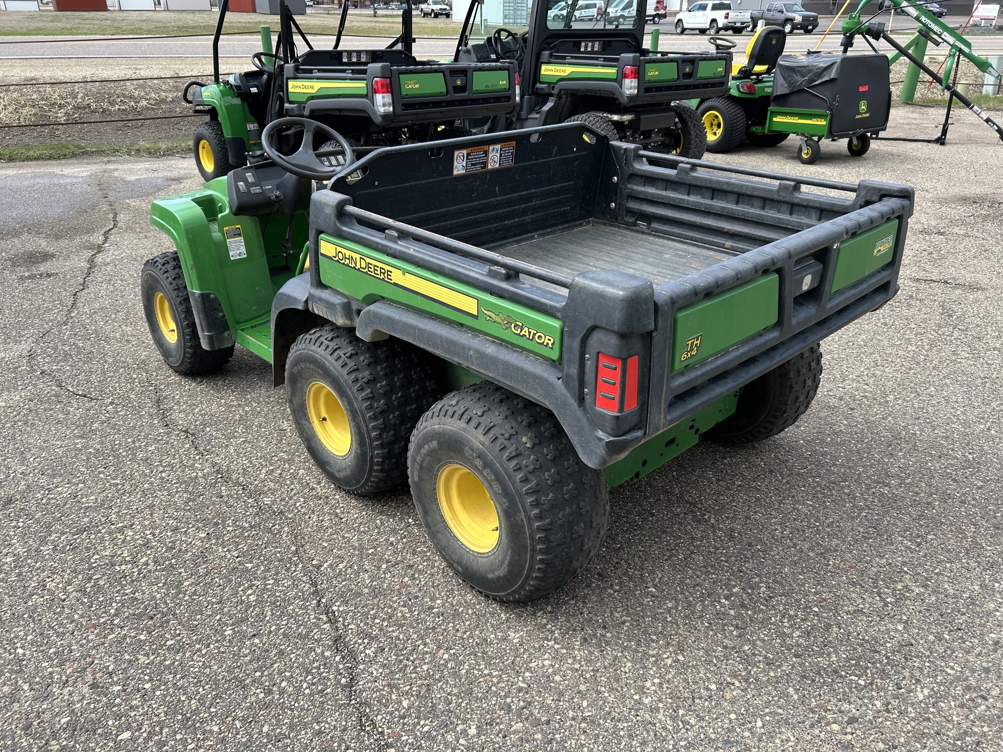 2016 John Deere Gator TH ATVs and Utility Vehicle - $7,500 | Machinery Pete