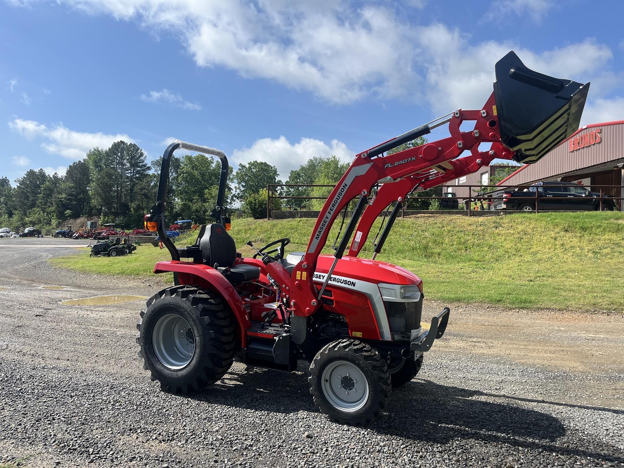 2025 Massey Ferguson 1E.40 Tractor - $25,500 | Machinery Pete