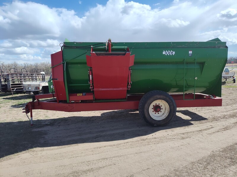 Used Feed Wagons for Sale - 332 Listings | Machinery Pete