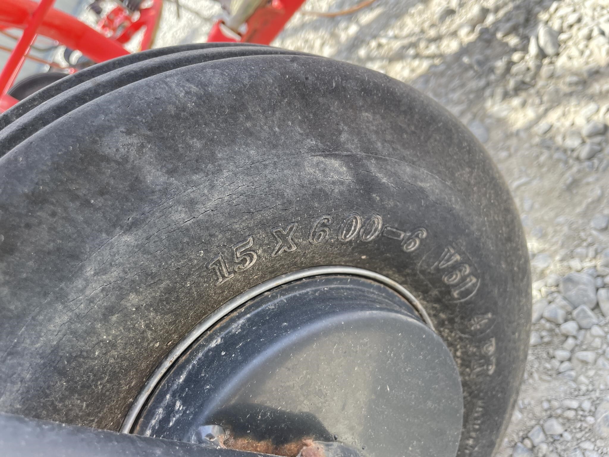 2011 Kuhn Haybob 300 Rake - $2,900 | Machinery Pete