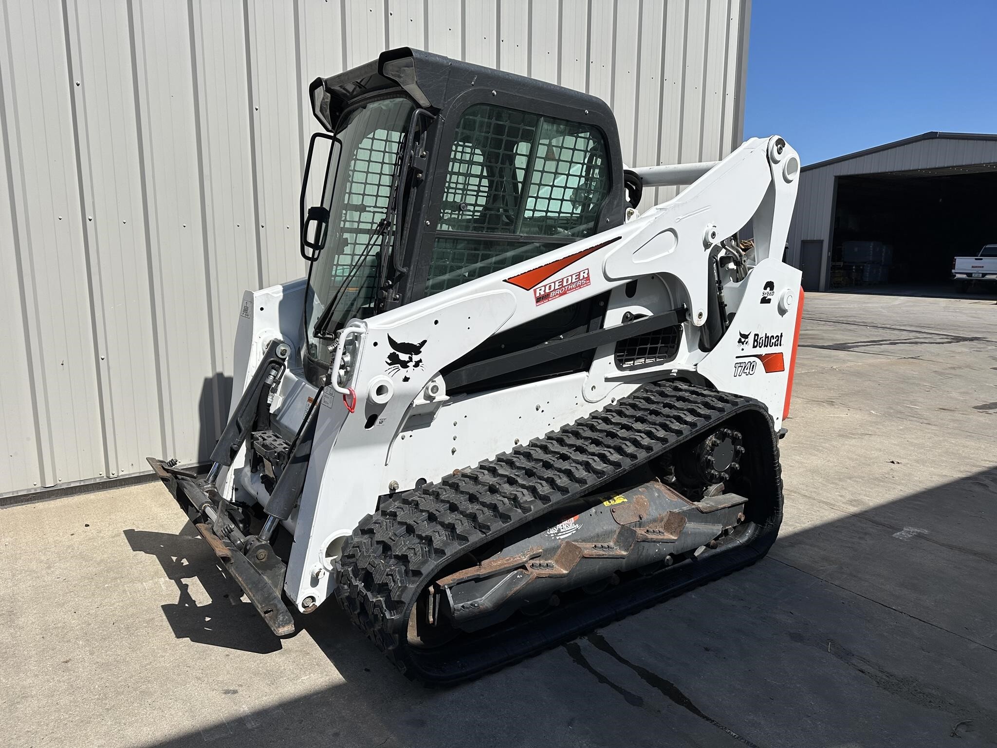 Roeder Brothers - Bellevue - Bellevue, IA | Machinery Pete