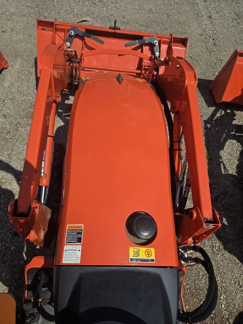 Kubota B2650 Tractor - $17,900 | Machinery Pete