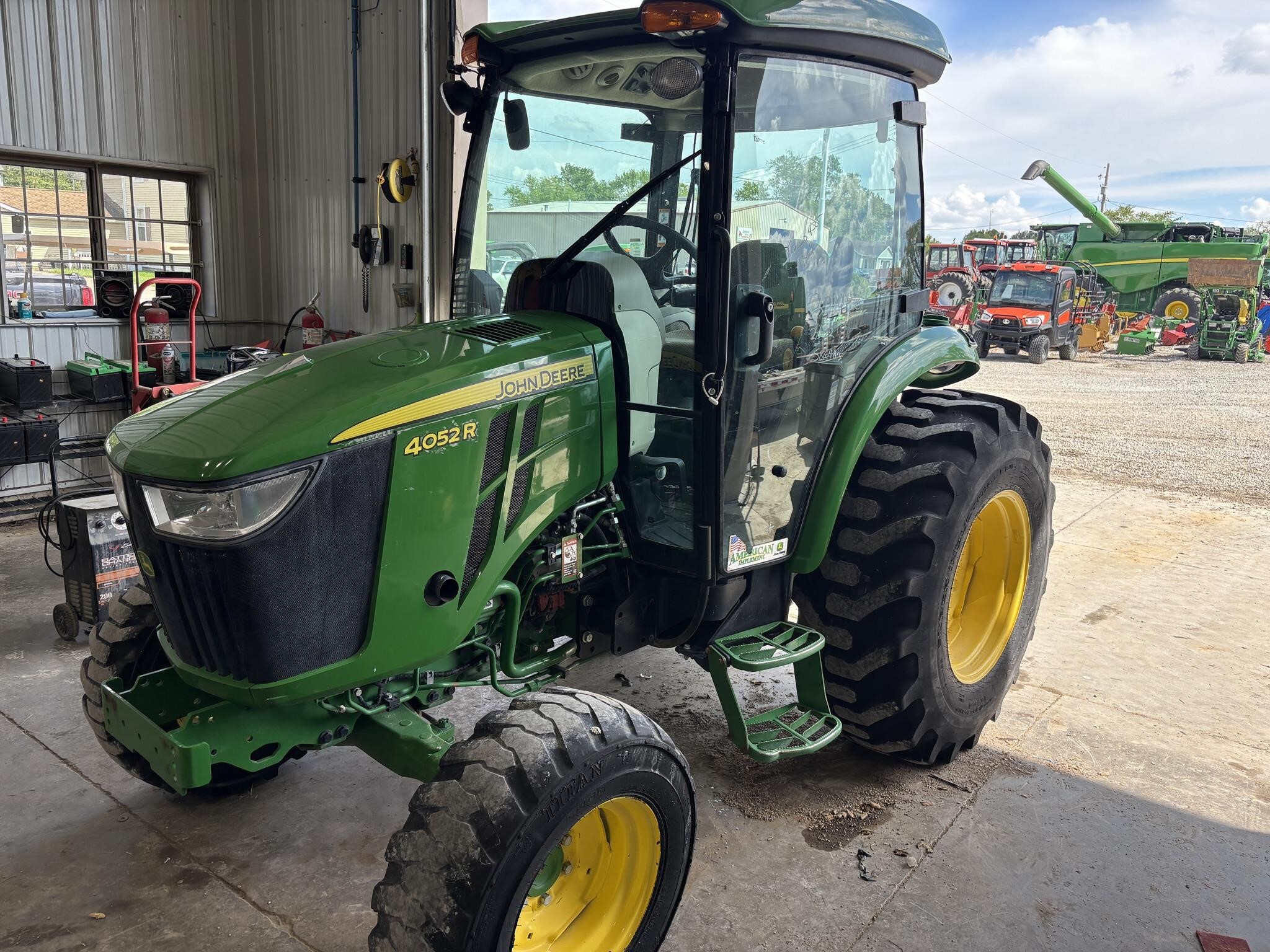 Used John Deere 4052R Tractors for Sale - 52 Listings | Machinery Pete