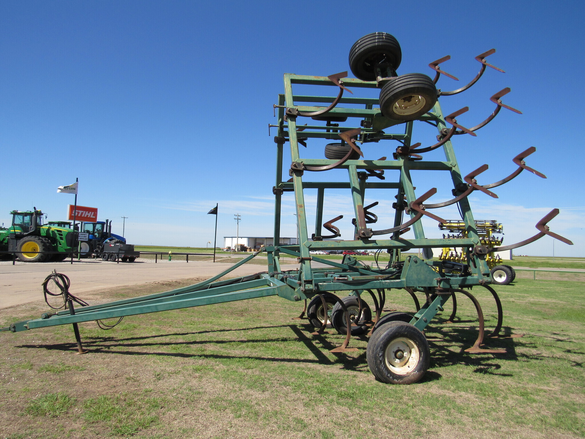2004 Baker 4100 Chisel Plow - $10,500 | Machinery Pete
