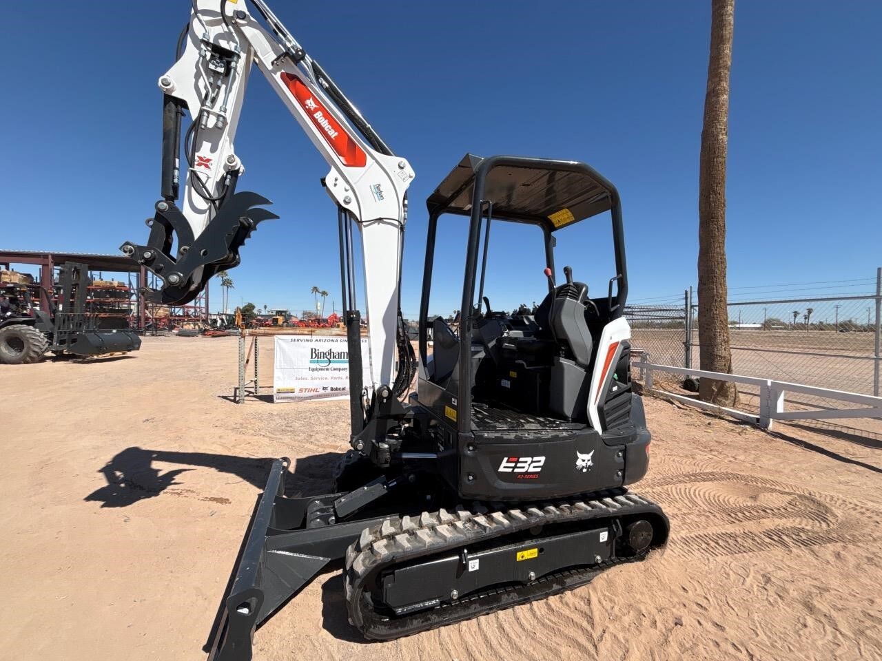 2024 Bobcat E32 Mini Excavator - $60,640 | Machinery Pete