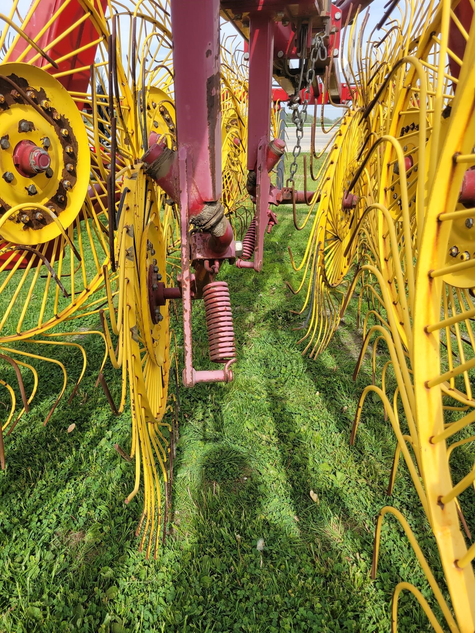 2008 New Holland HT154 Rake - $9,500 | Machinery Pete