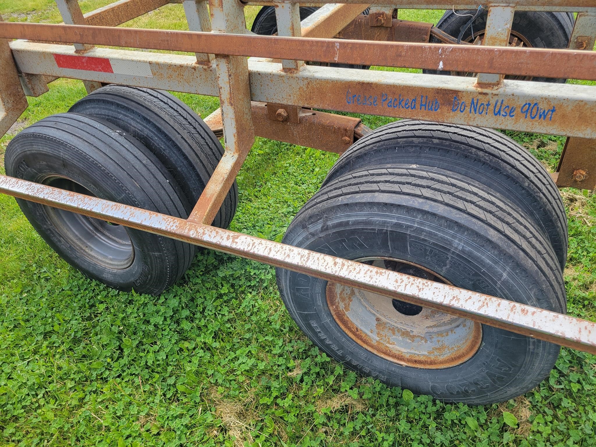 2014 Better Built 14B Bale Wagons and Trailer - $11,500 | Machinery Pete
