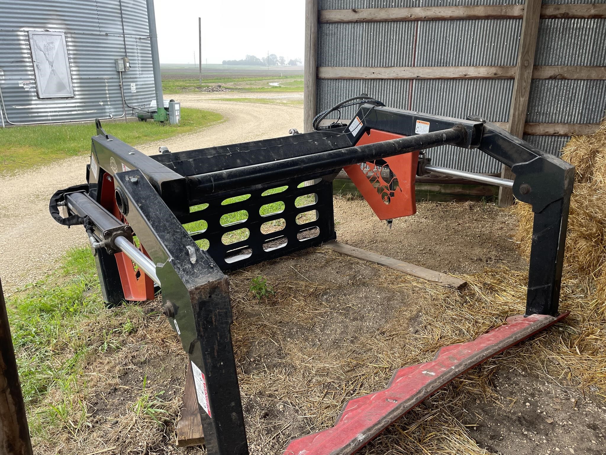 Rhino MBS Hay Stacking Equipment - $4,250 | Machinery Pete