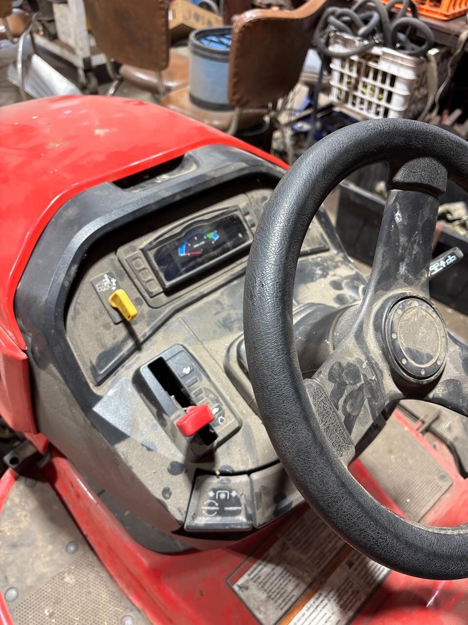 Simplicity Prestige Lawn Mower - $3,400 | Machinery Pete
