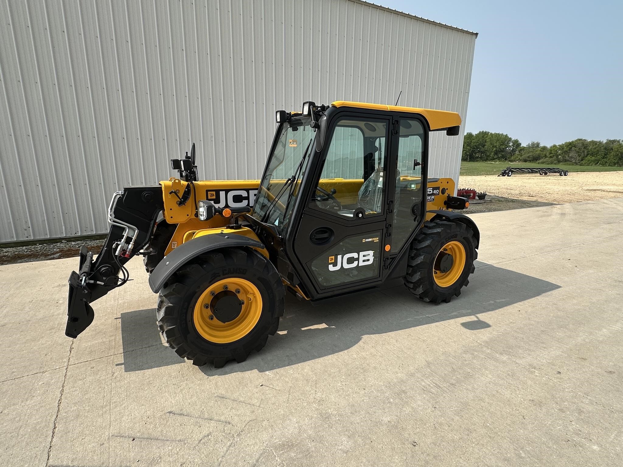 2025 JCB 525-60 AGRI PLUS Telehandler - $Call | Machinery Pete