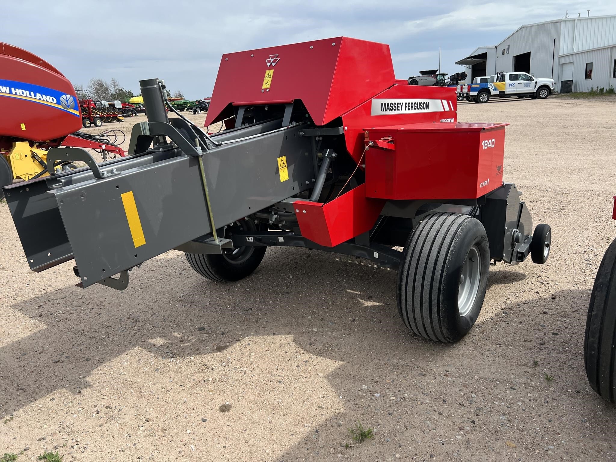 2022 Massey Ferguson 1840 Small Square Baler - $27,500 | Machinery Pete