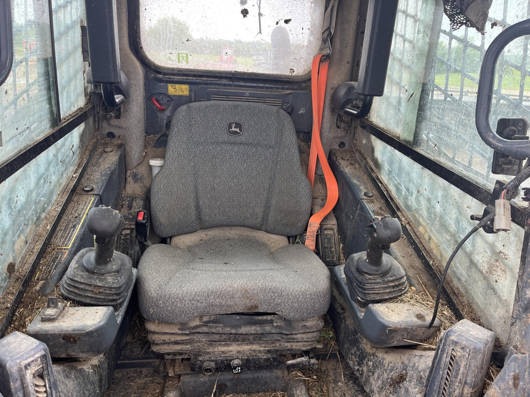 2020 Deere 324G Skid Steer - $25,900 | Machinery Pete