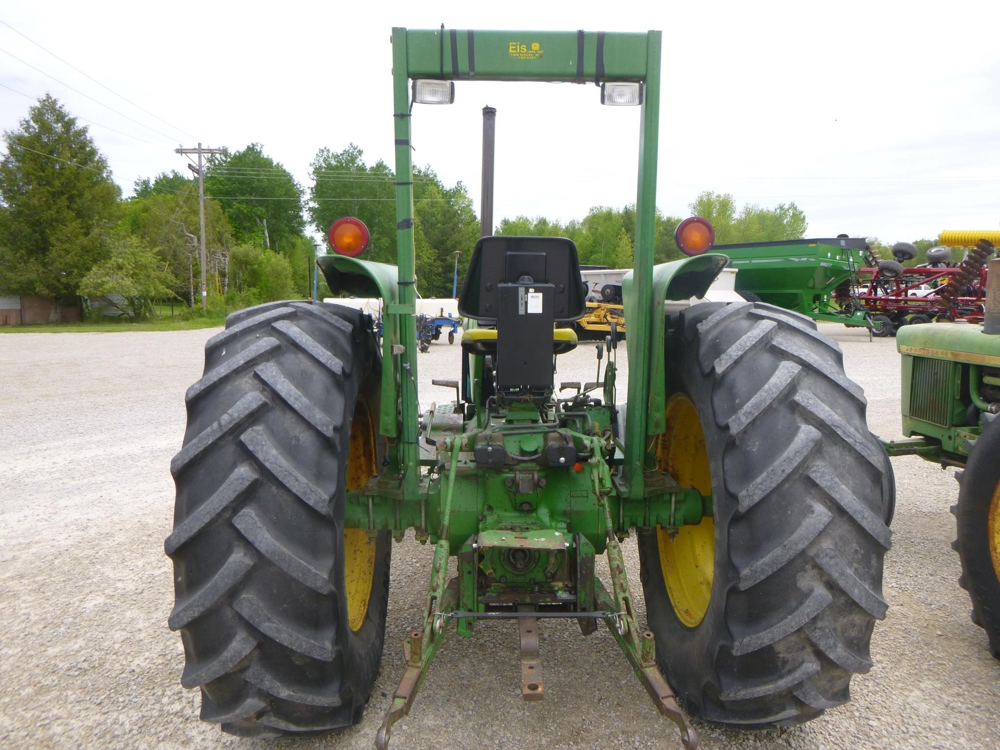 1983 John Deere 2750 Tractor - $13,500 | Machinery Pete