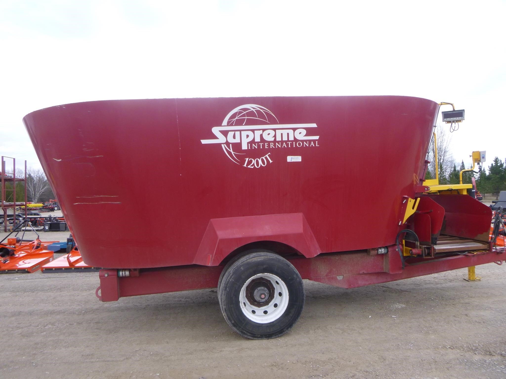 Supreme International 1200T Grinders and Mixer - $45,500 | Machinery Pete
