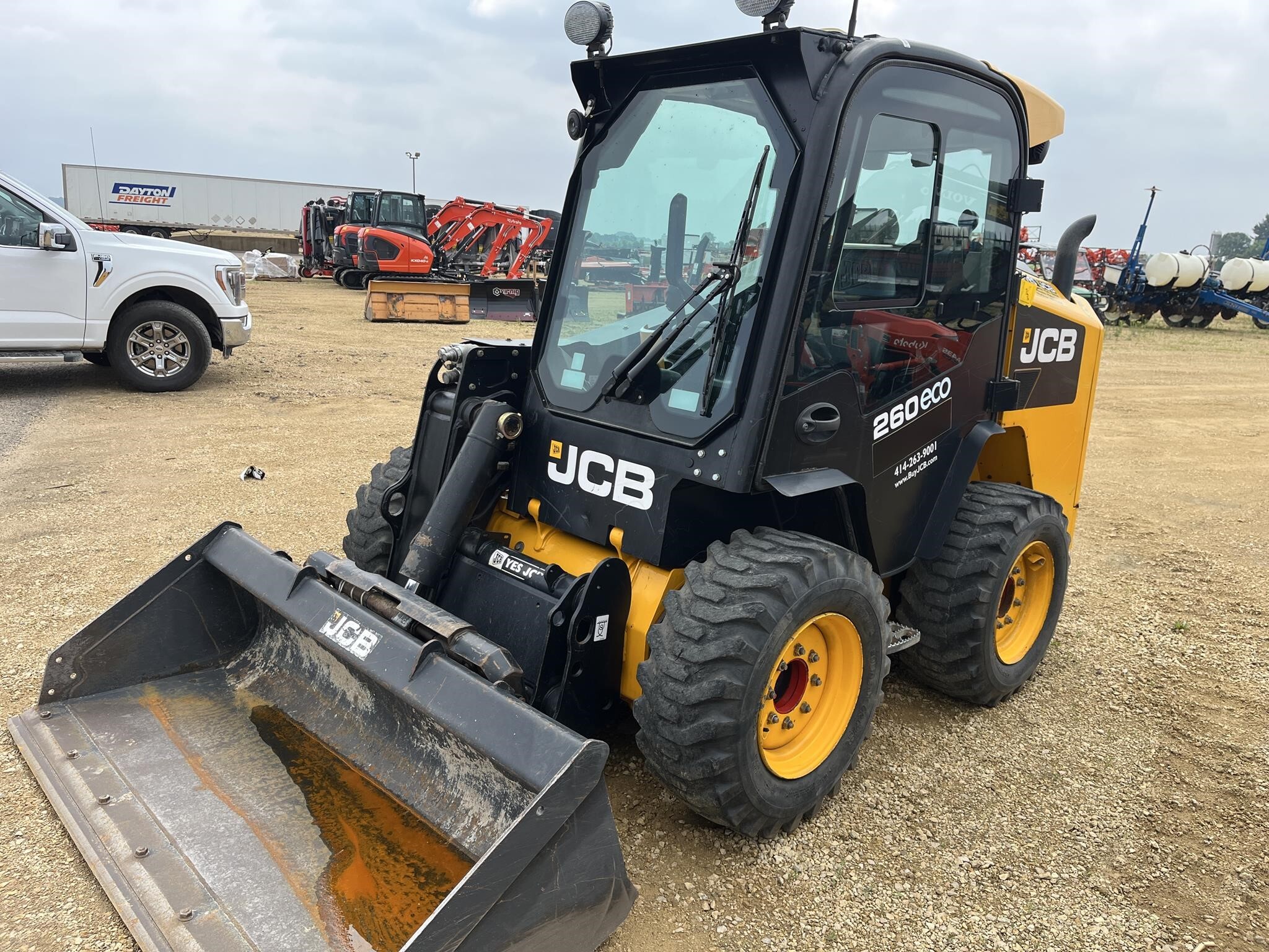 2014 JCB 260 Skid Steer - $32,900 | Machinery Pete