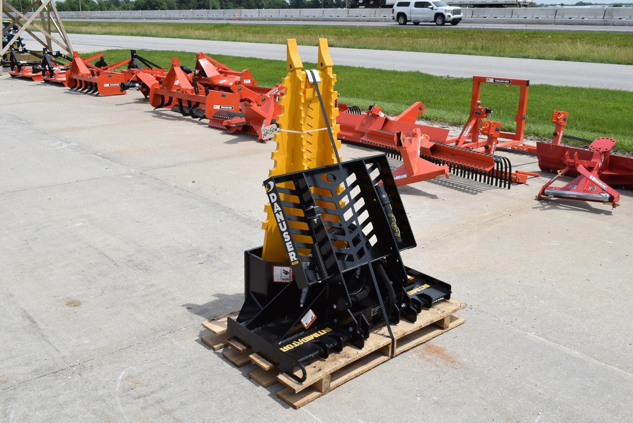2025 Danuser Intimidator Loader and Skid Steer Attachment - $3,975 ...