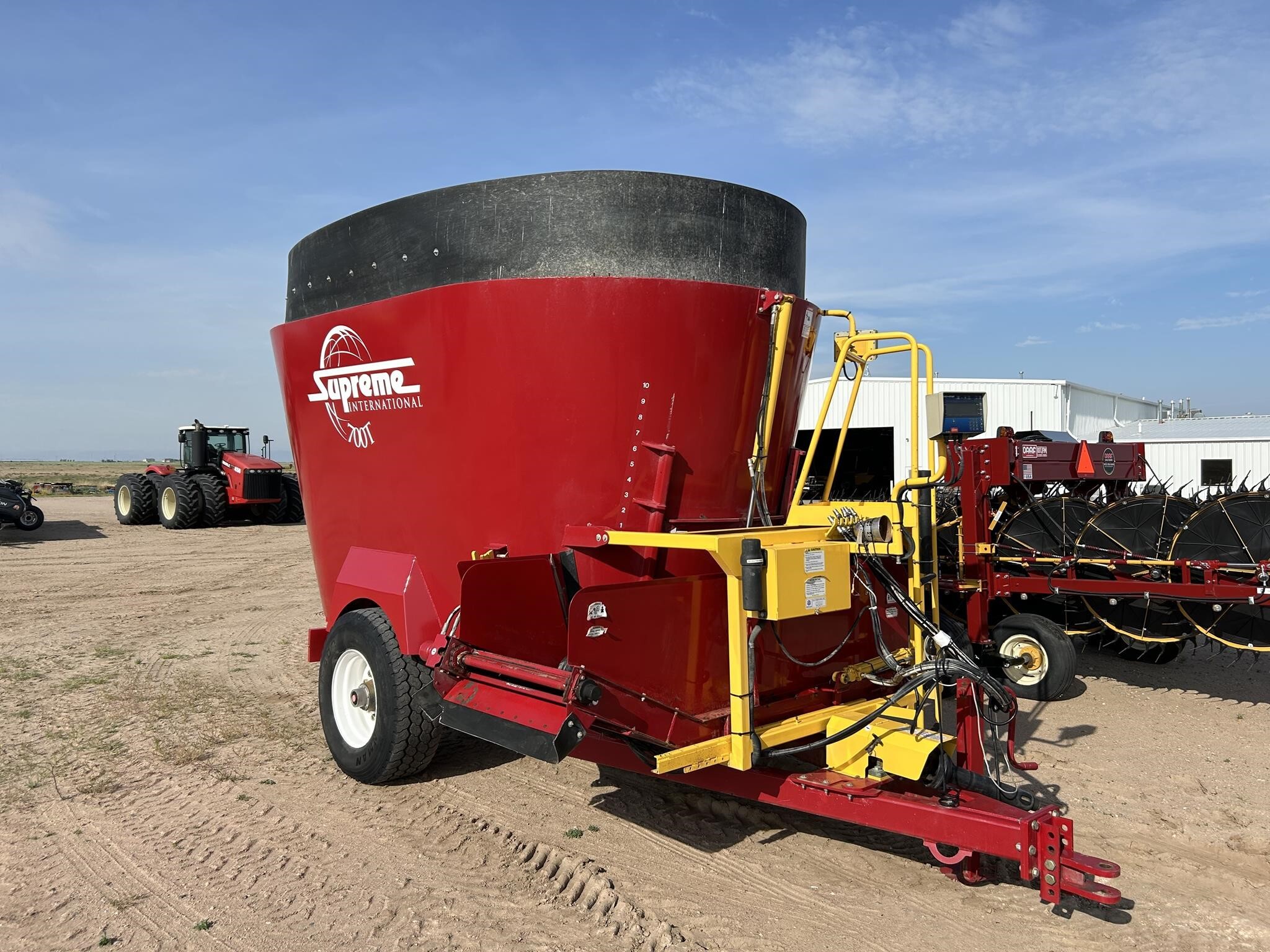 Supreme International 700T Grinders and Mixer - $55,000 | Machinery Pete