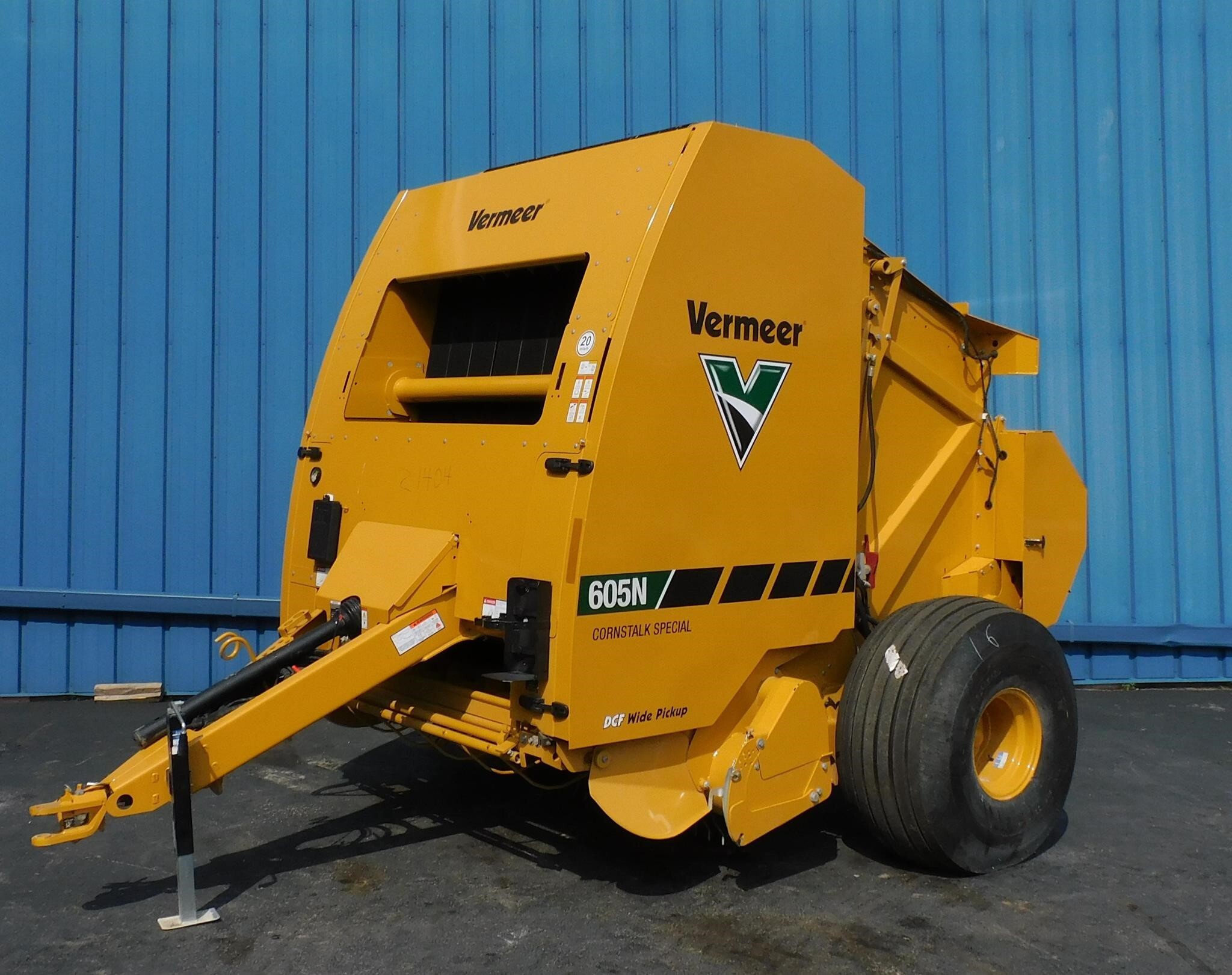 2025 Vermeer 605N Round Baler - $Call | Machinery Pete
