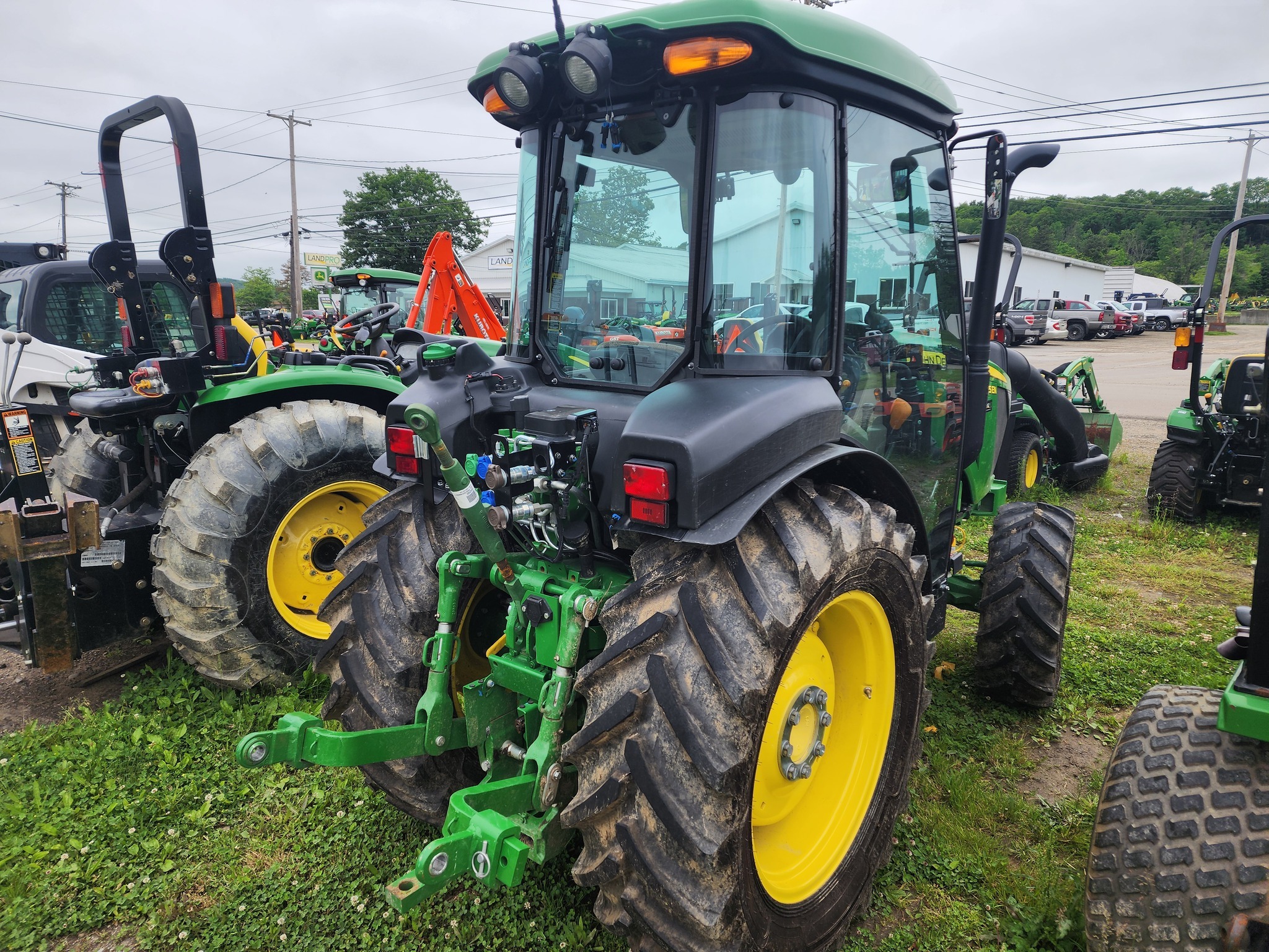 2024 John Deere 5075E Tractor - $71,900 | Machinery Pete