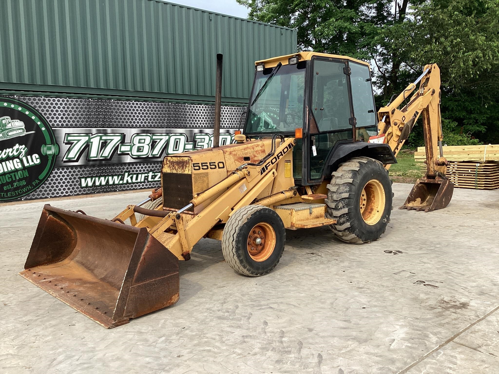1985 Ford 555 Backhoe - $14,500 | Machinery Pete