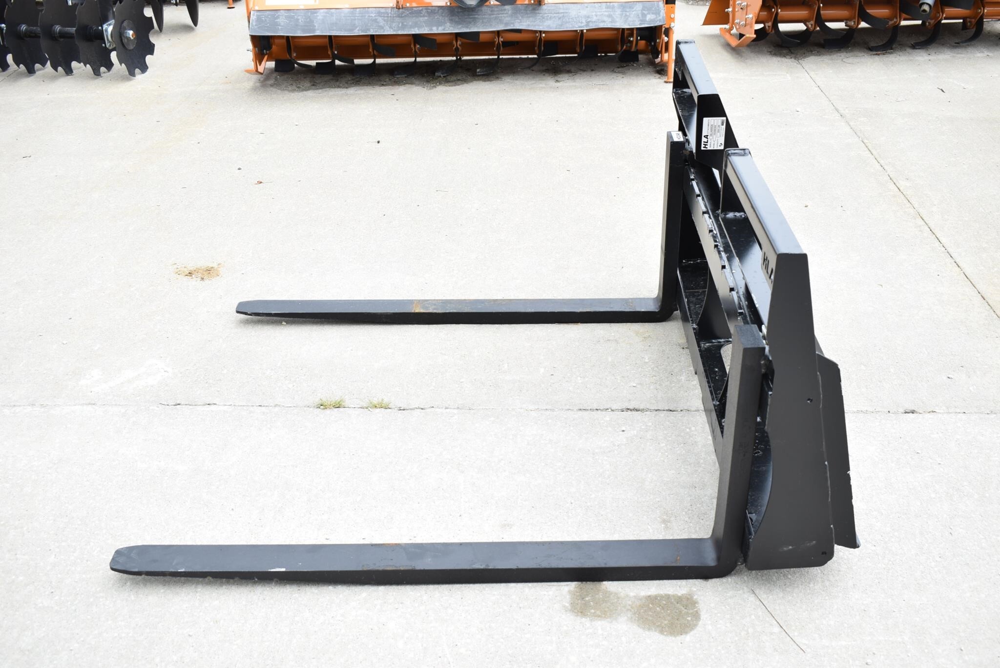 2025 HLA 48" Forks Loader and Skid Steer Attachment - $847 | Machinery Pete