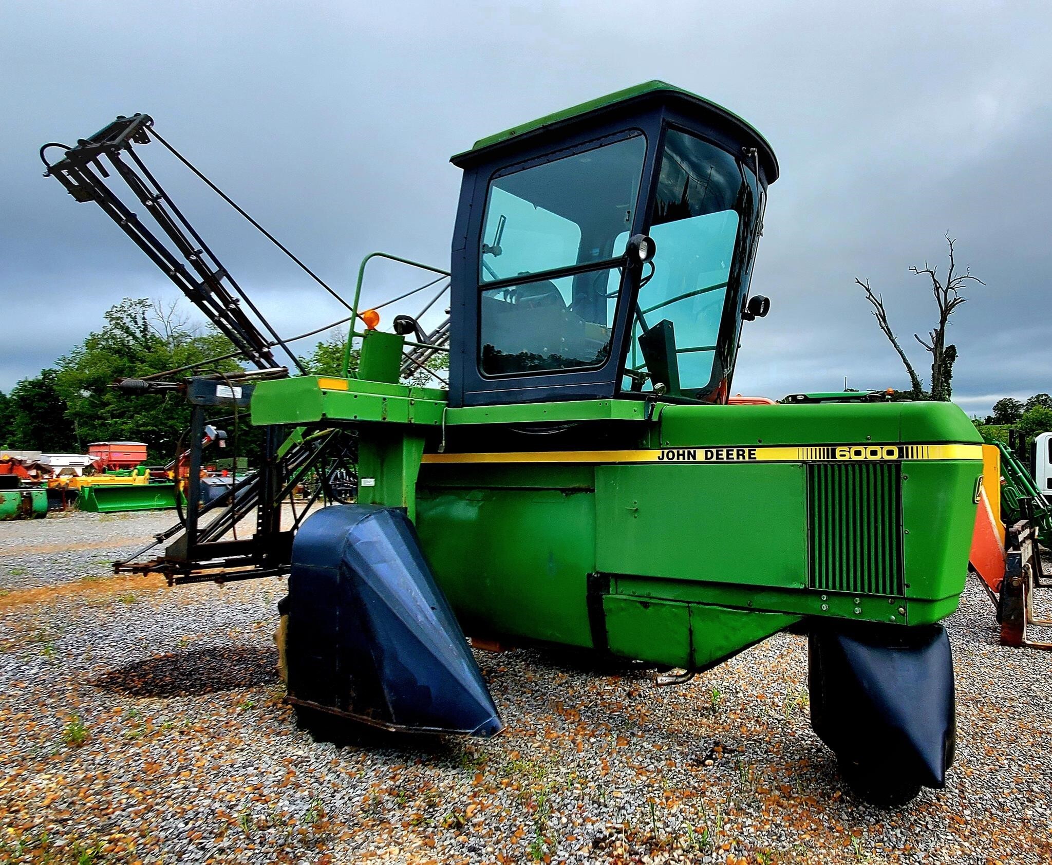 1989 John Deere 6000 Self-Propelled Sprayer - $5,000 | Machinery Pete