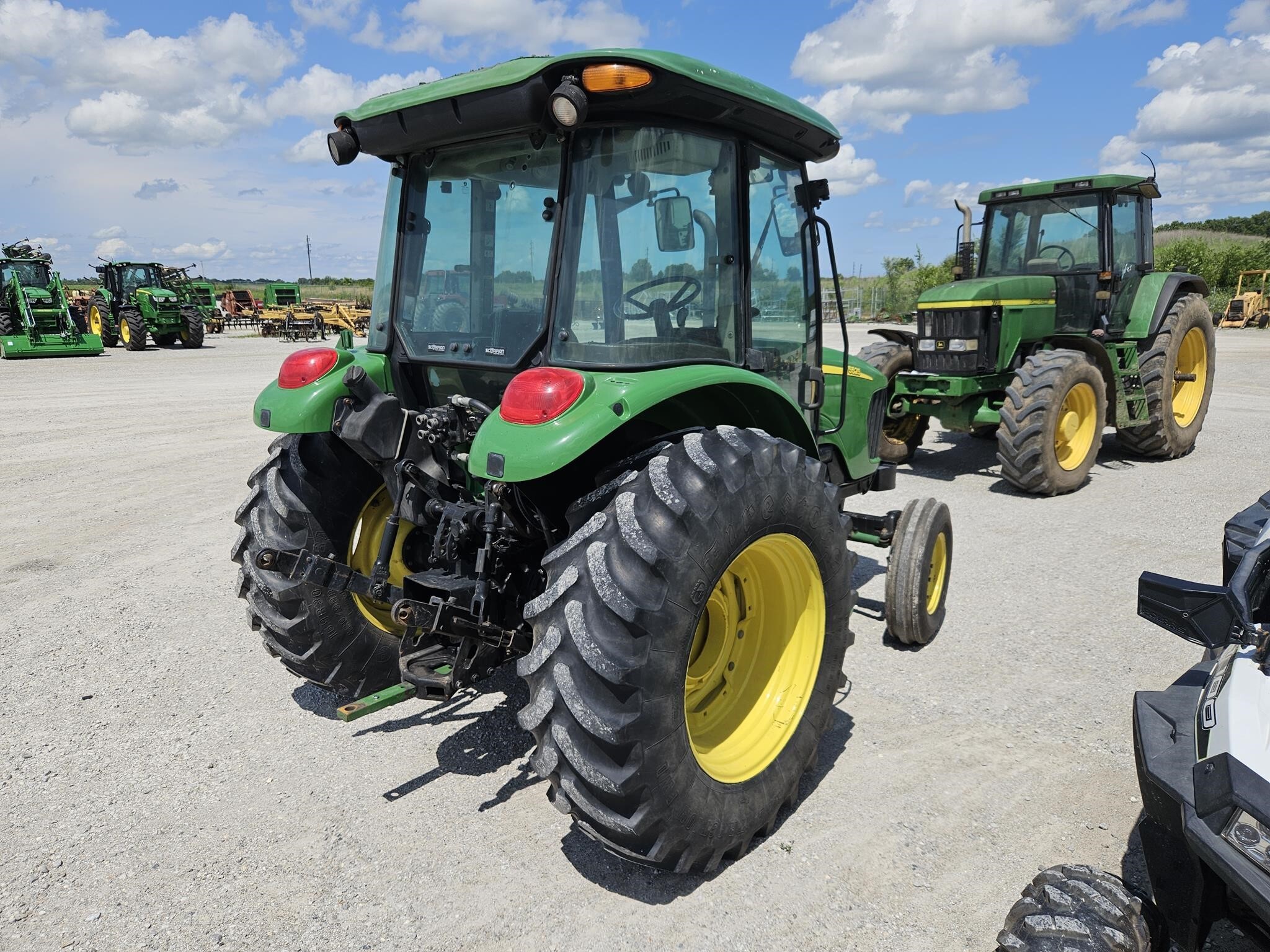 2007 John Deere 5525 Tractor - $201,994 | Machinery Pete