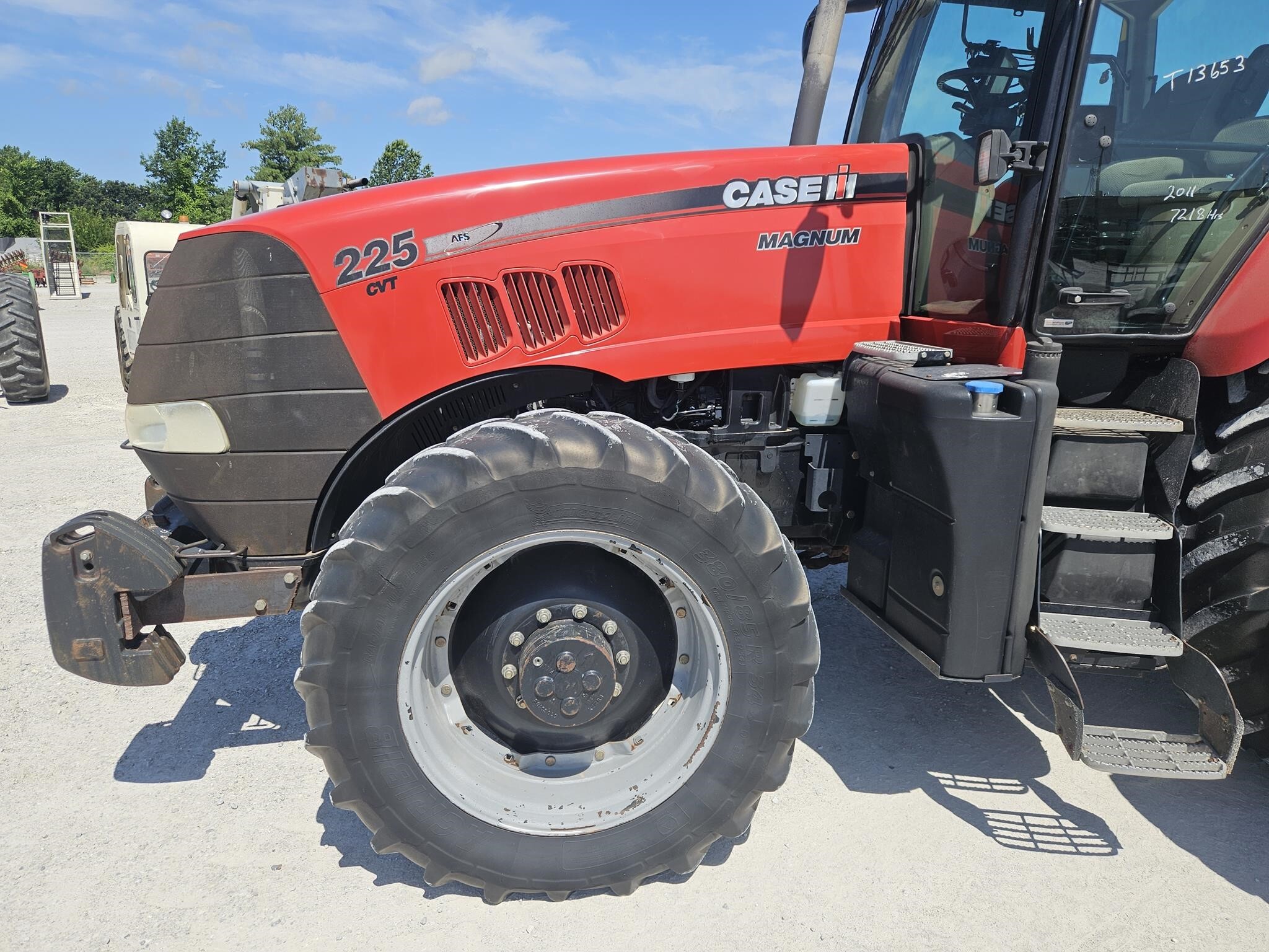 2011 Case IH Magnum 225 CVT Tractor - $59,500 | Machinery Pete