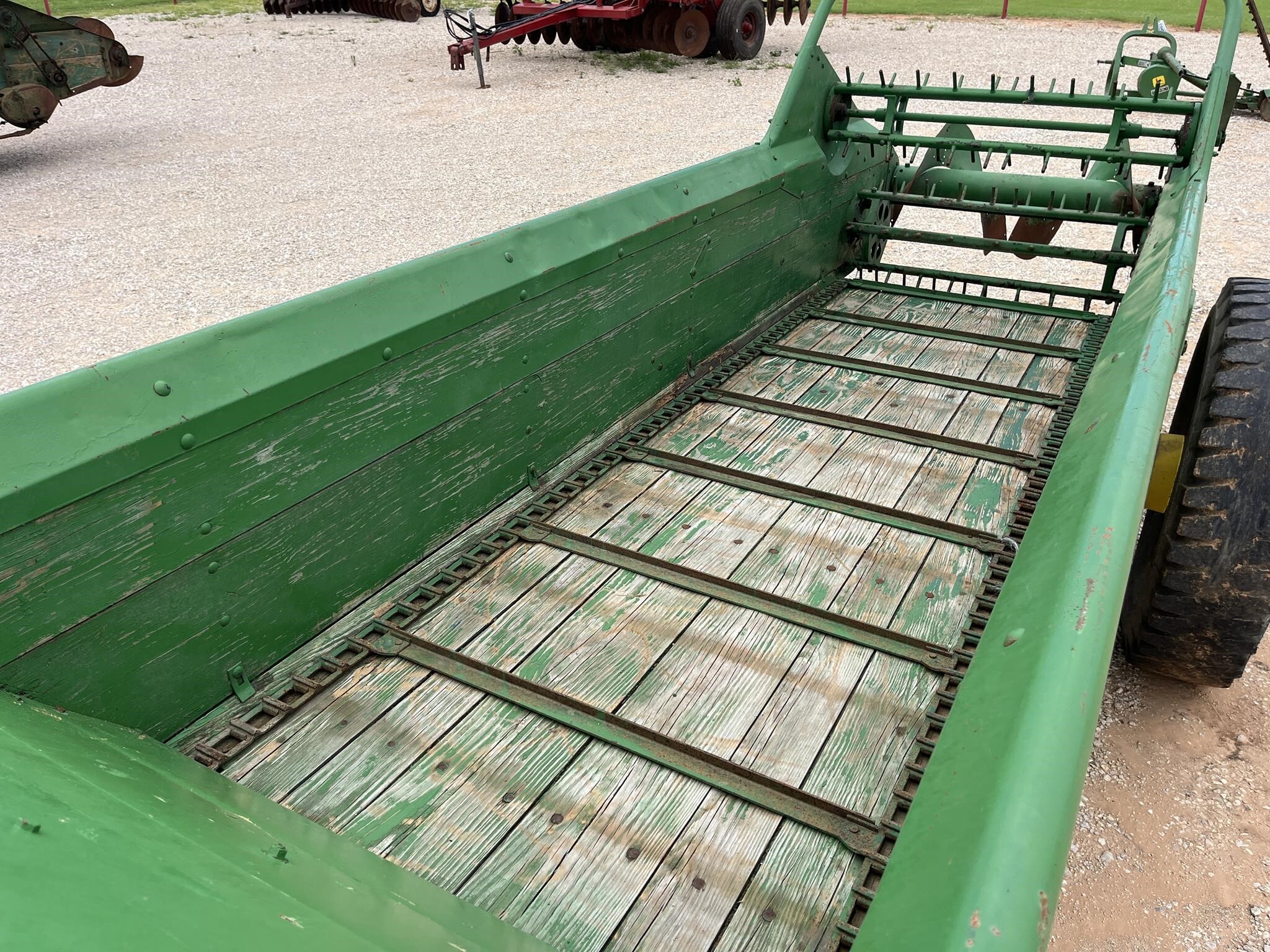 John Deere R Tractor - $2,350 | Machinery Pete