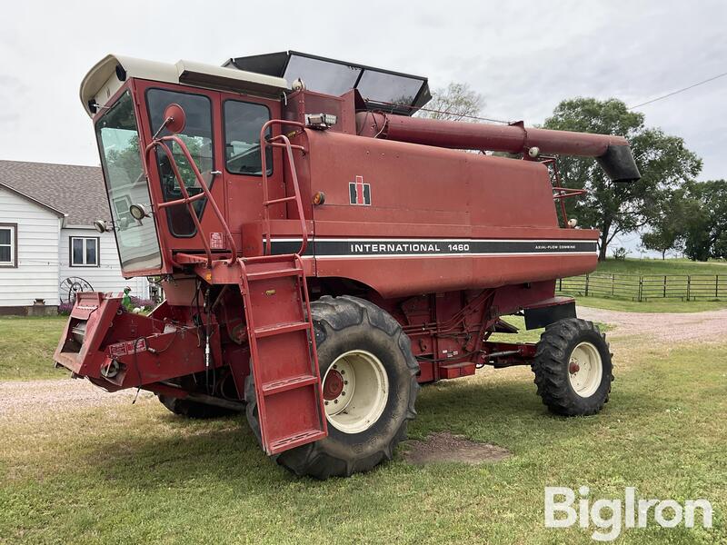 Used International Harvester Combines for Sale - 9 Listings | Machinery ...