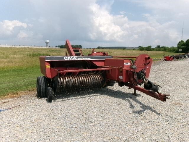 International 435 Small Square Baler - $4,950 | Machinery Pete