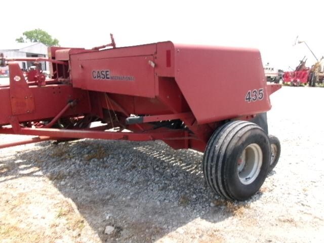 International 435 Small Square Baler - $4,950 | Machinery Pete