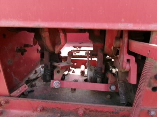 International 435 Small Square Baler - $4,950 | Machinery Pete