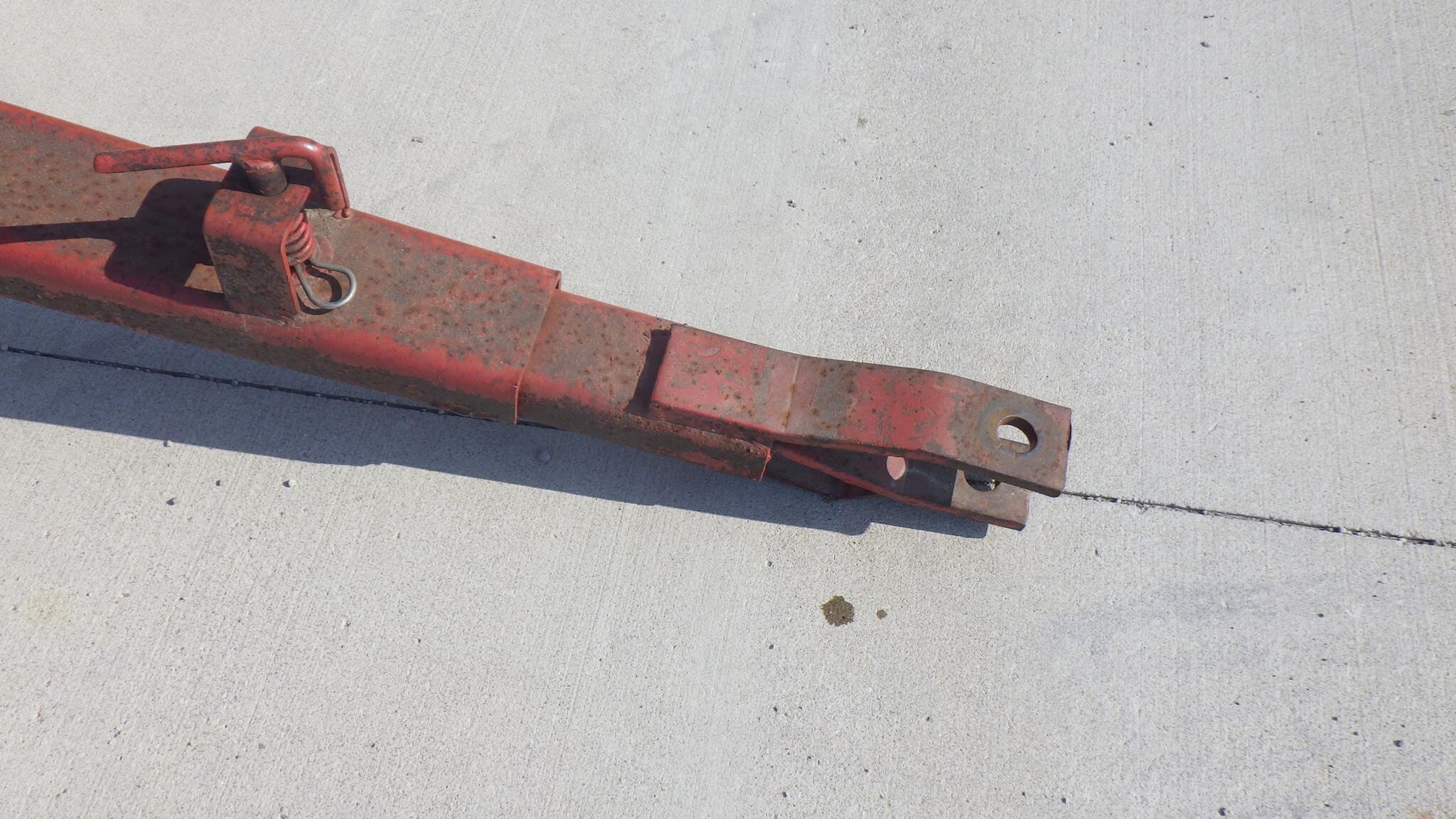 EZ-Flow 300 Gravity Wagon - $1,900 | Machinery Pete