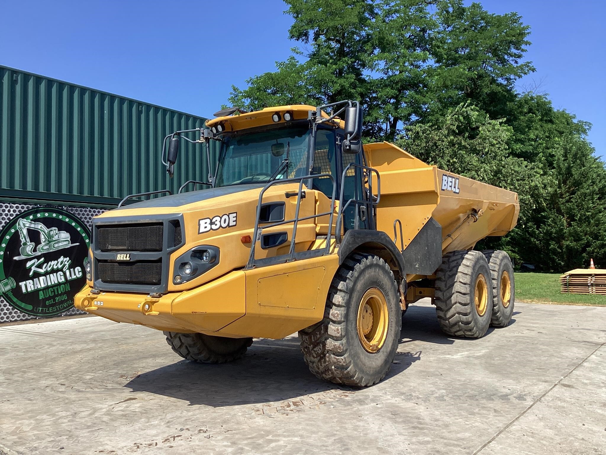 2018 Bell B30E Dump Trucks/Trailer - $112,500 | Machinery Pete