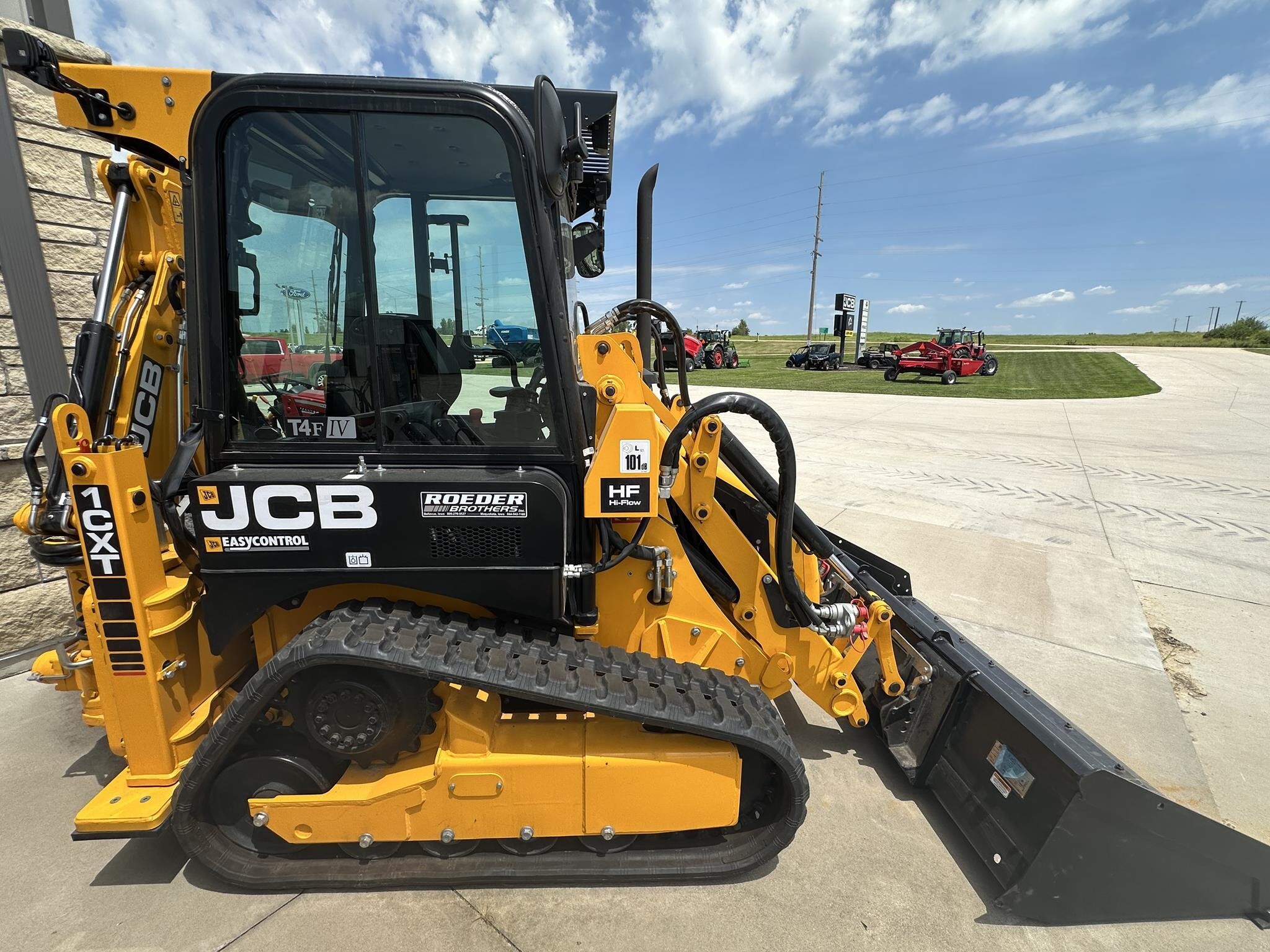 2025 JCB 1CXT Loader and Skid Steer Attachment - $Call | Machinery Pete