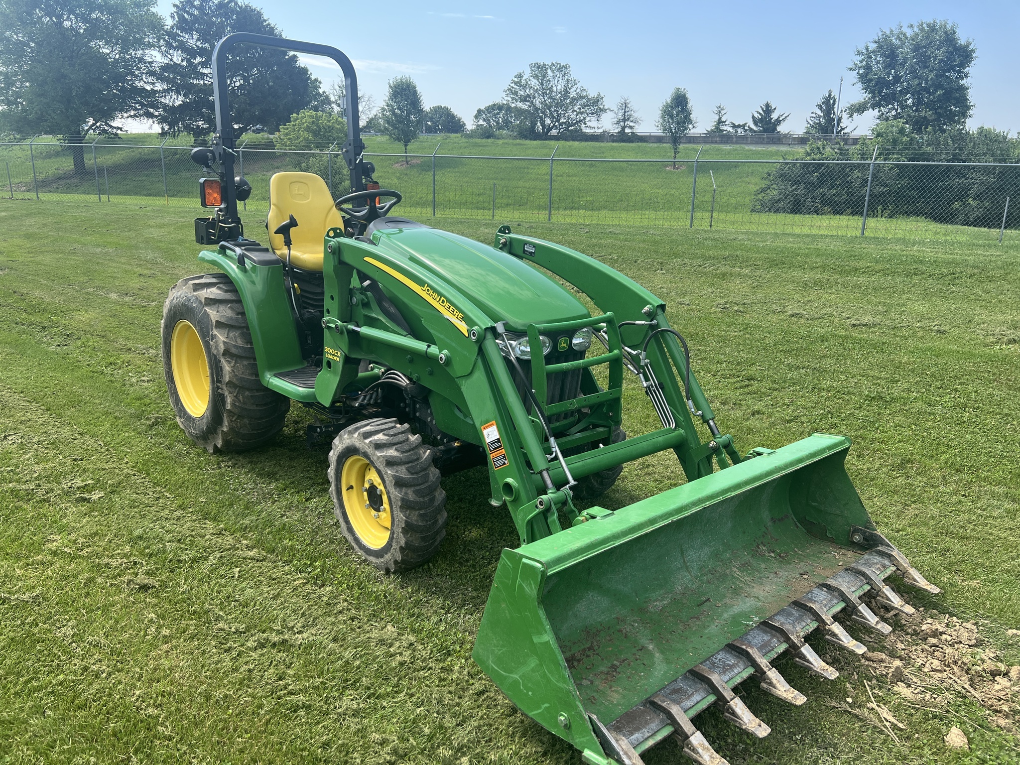 2011 John Deere 3720 Tractor - $35,500 | Machinery Pete