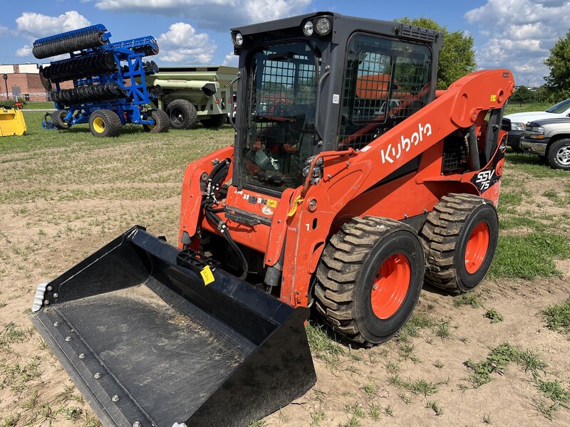 Johnson Tractor - Baldwin - Baldwin, WI | Machinery Pete