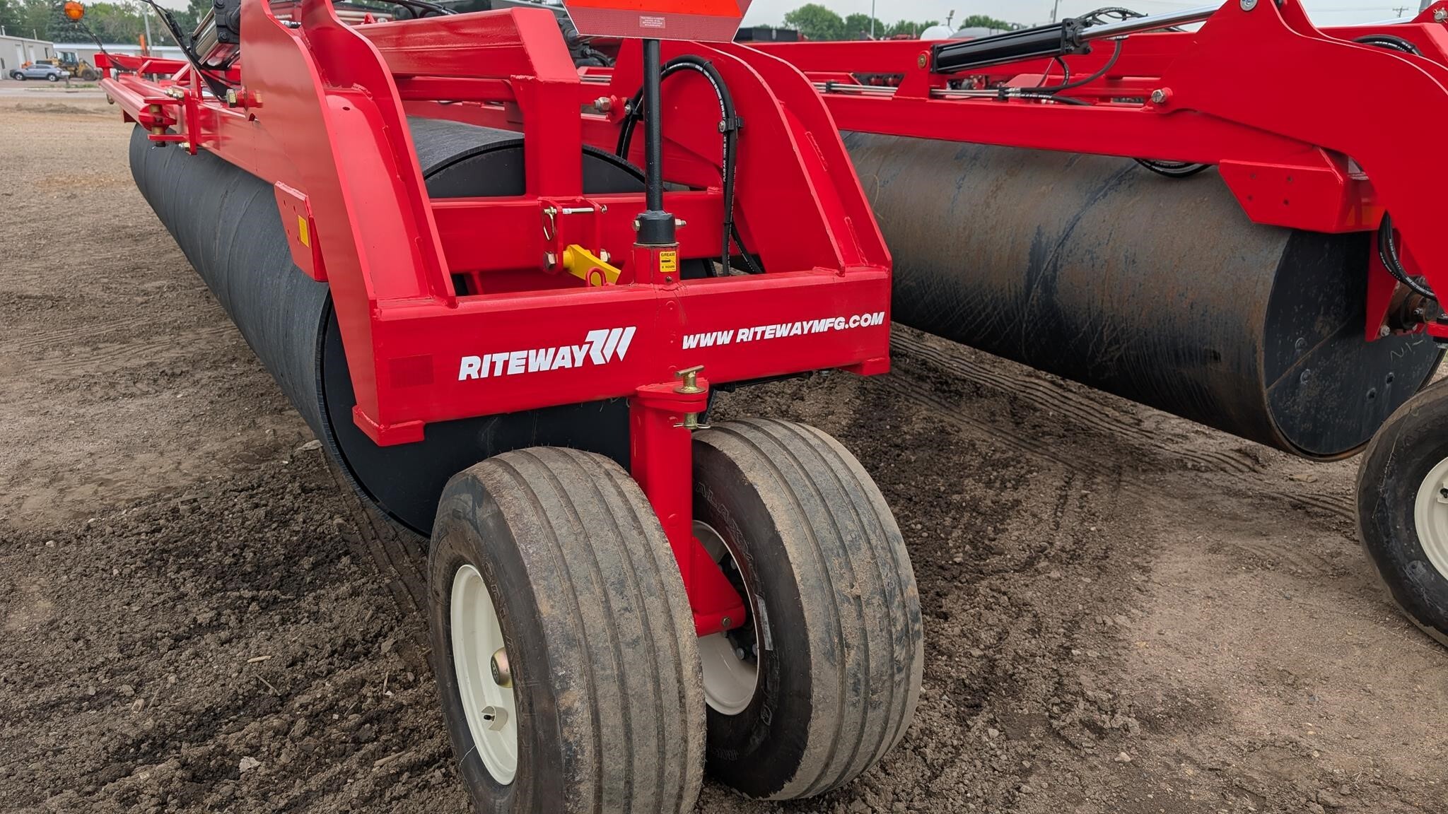 2025 Rite Way F3-52 Land Roller - $61,900 | Machinery Pete