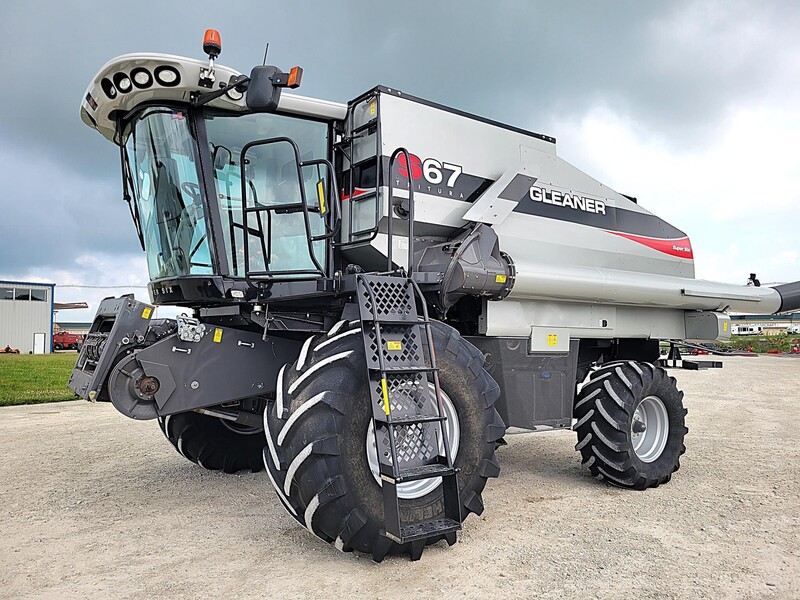 Used Gleaner Combines for Sale - 158 Listings | Machinery Pete