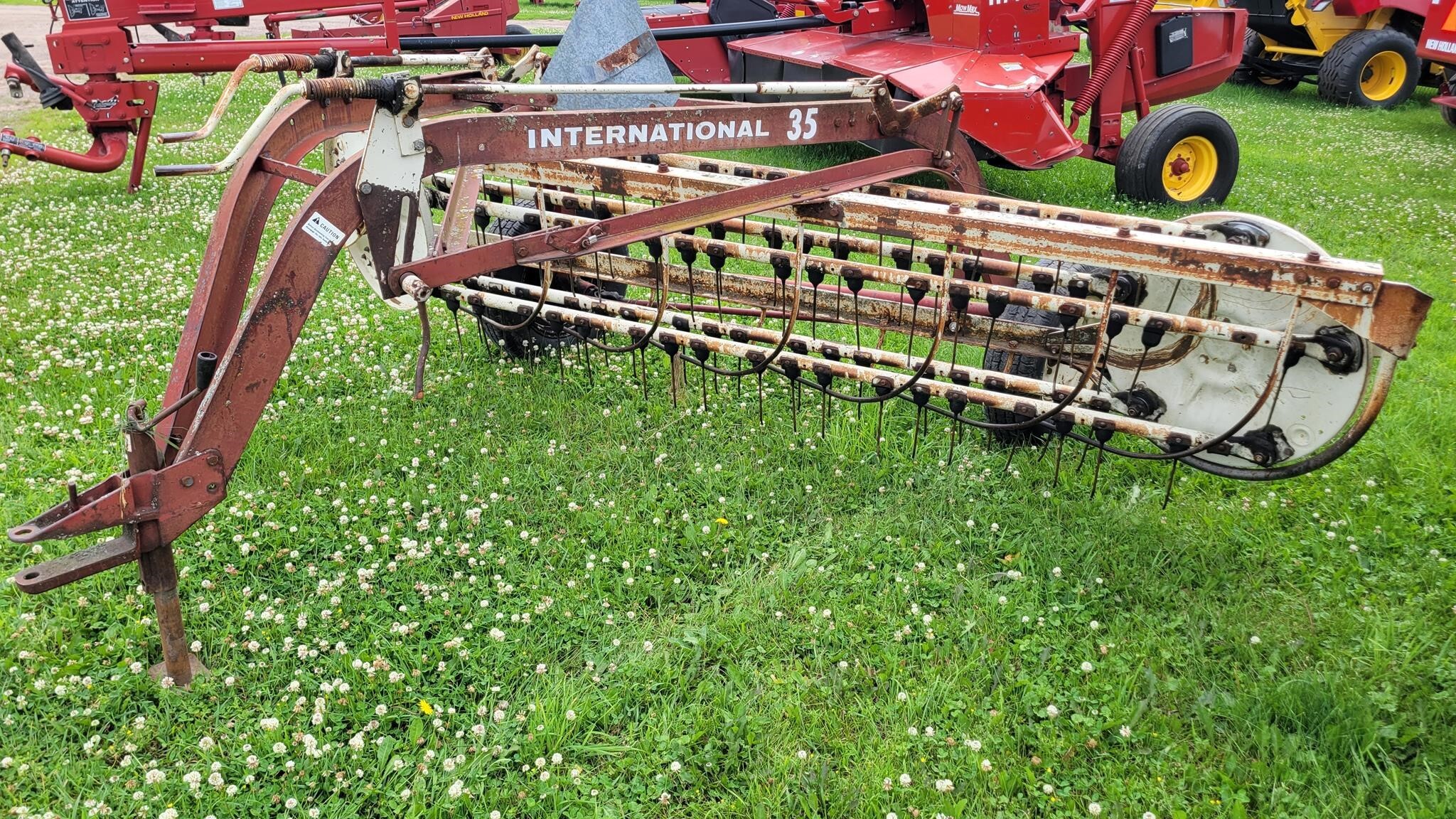 International Harvester 35 Rake - $1,500 | Machinery Pete