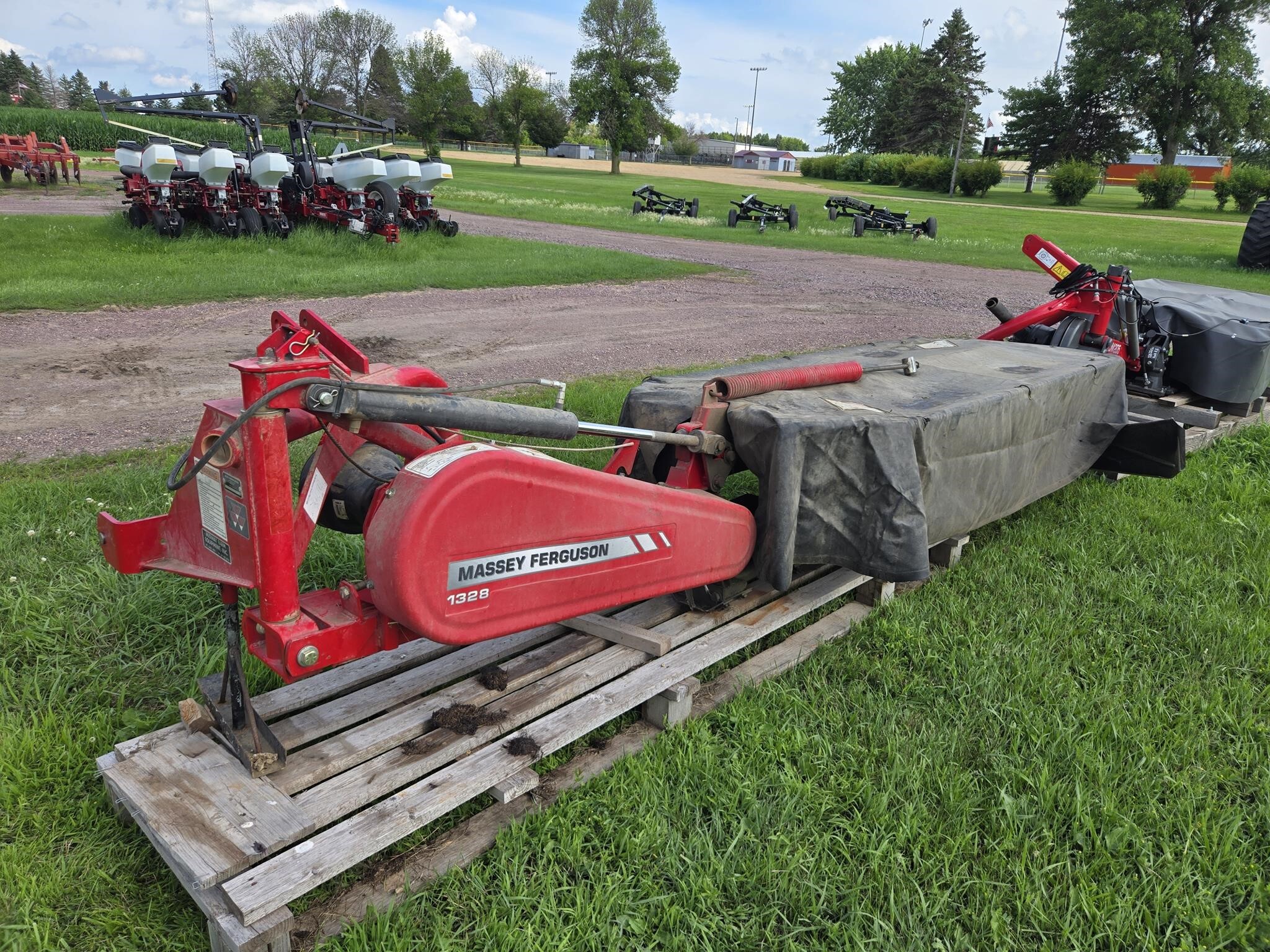 2011 Massey Ferguson 1328 Disk Mower - $5,950 | Machinery Pete