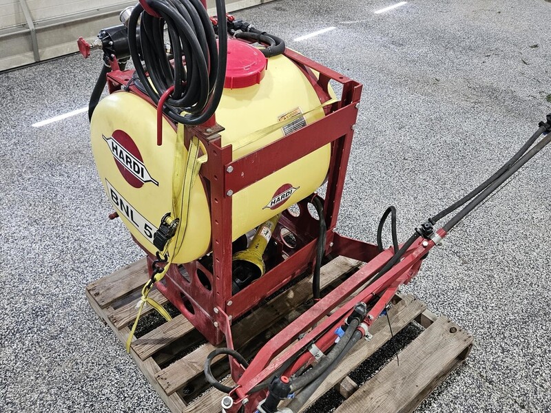 Used Pull-Type Sprayers for Sale - 675 Listings | Machinery Pete