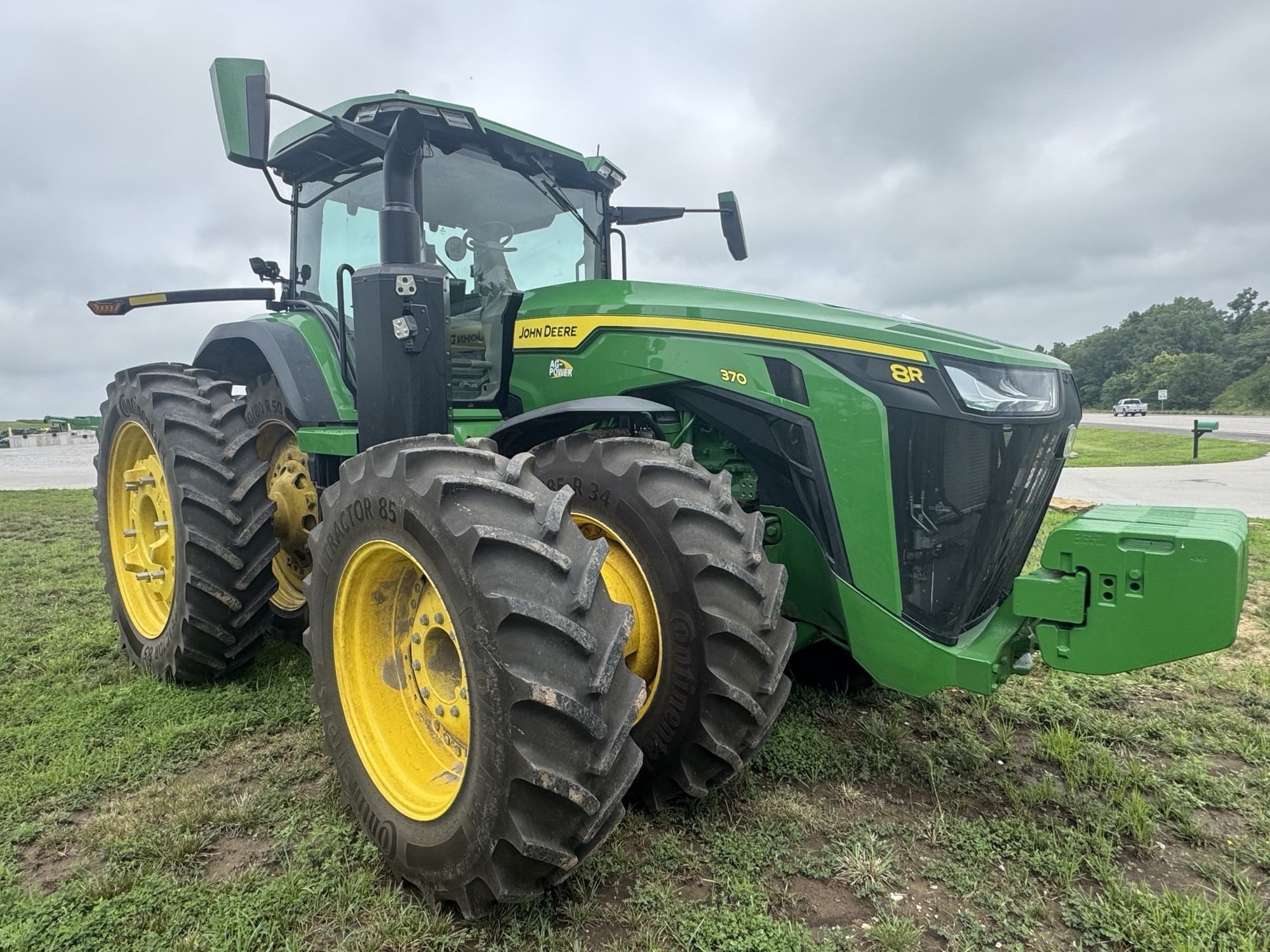 2024 John Deere 8R 370 Tractor - $505,000 | Machinery Pete