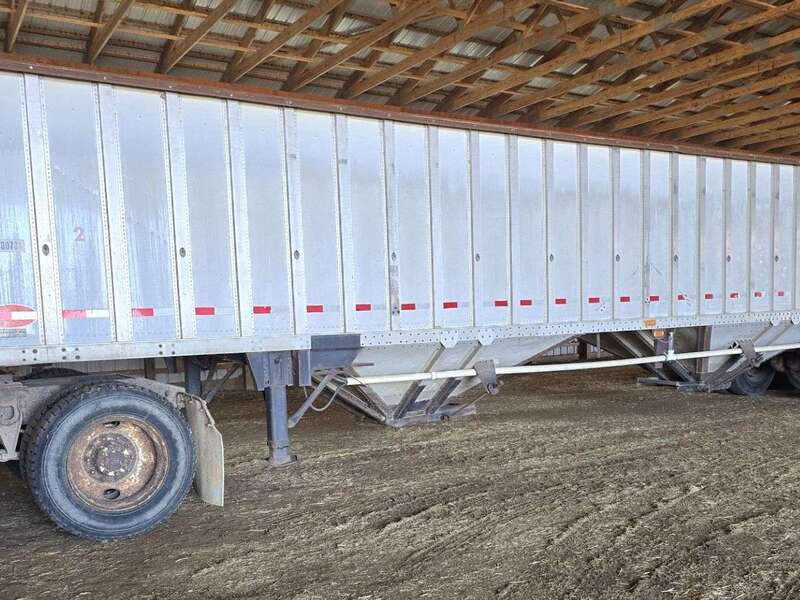 Used Grain Trailers for Sale - 141 Listings | Machinery Pete