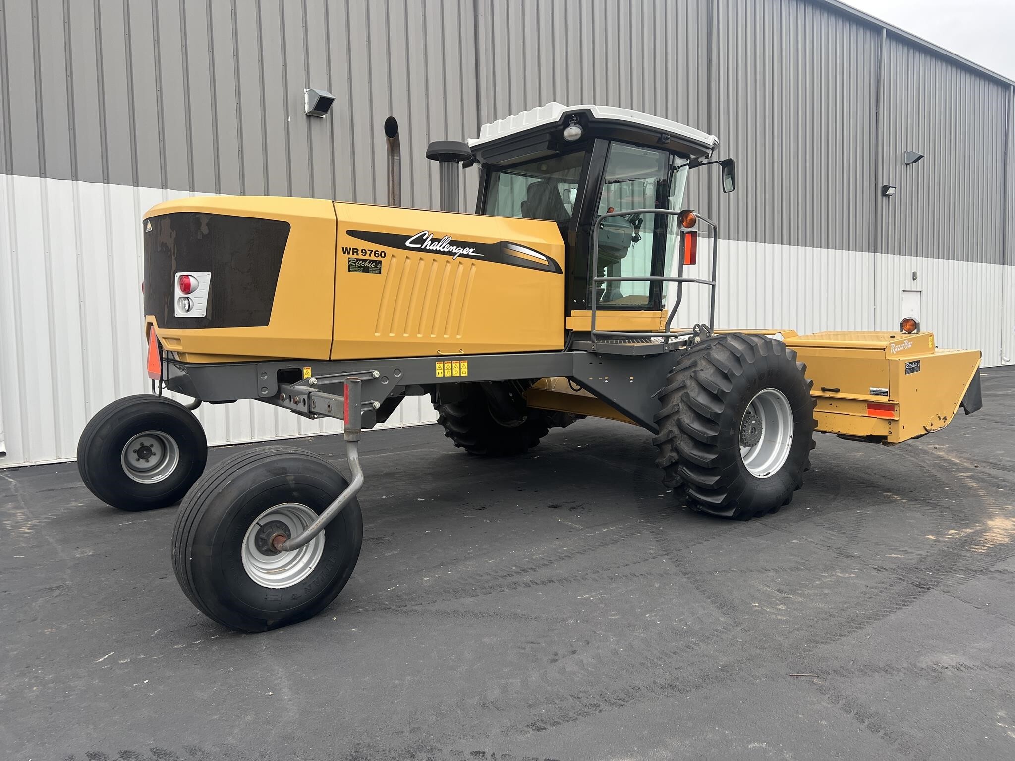 2012 Challenger WR9760 Self-Propelled Windrowers and Swather - $99,500 ...