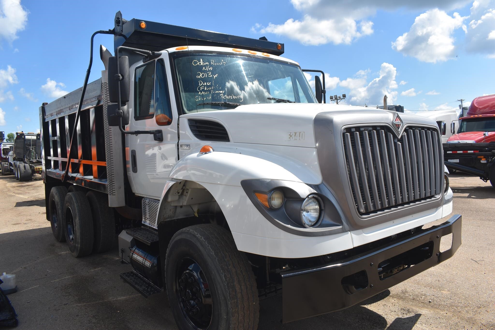 2013 International WORKSTAR 7600 Semi Trucks/Trailer - $40,000 ...